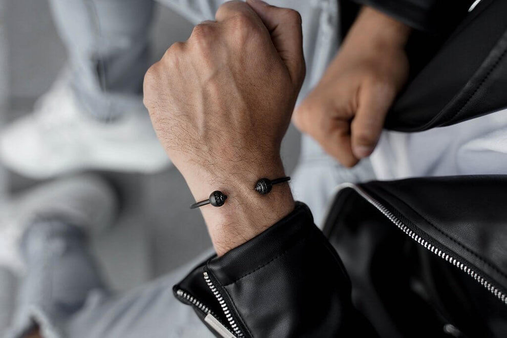 Black lion bangle – Zorrata